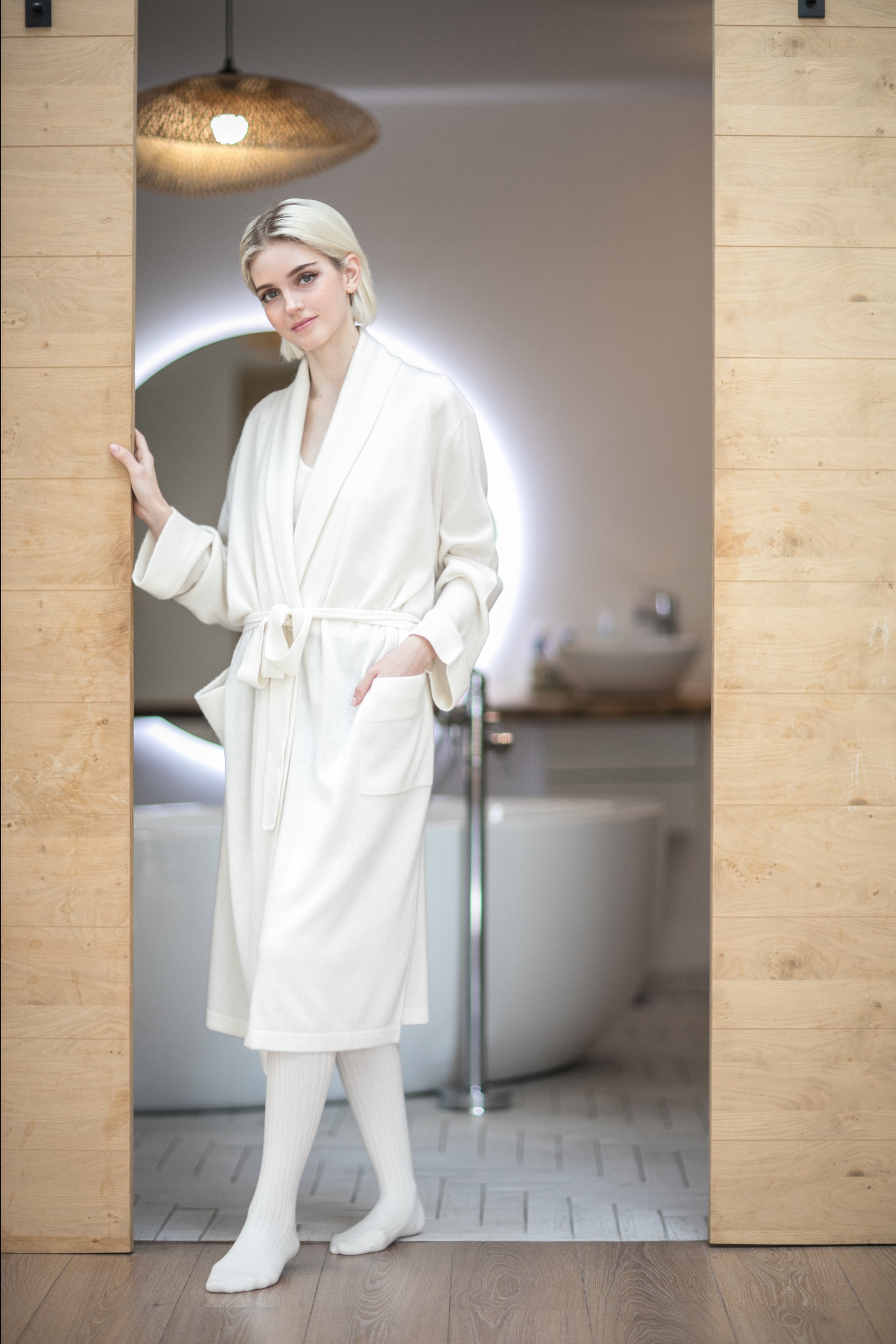 Philomène Paris Cashmere Robe – Davids Fine Linens
